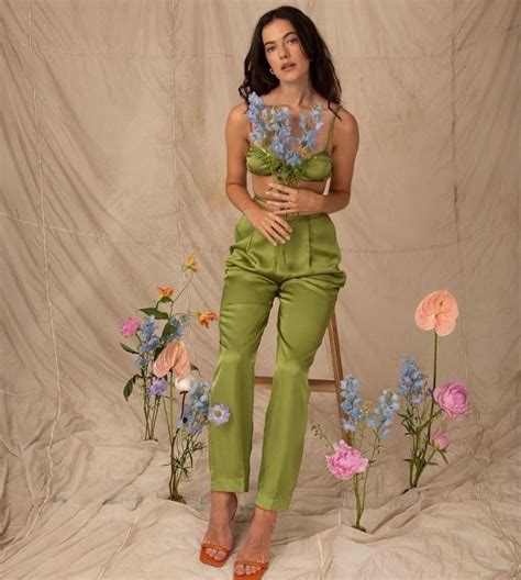 Пин от пользователя Анастасия Леонова на доске Фотодень Фэшн иллюстрации Весенние фотографии