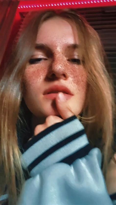 Australian Girl Old Girl Girl Olds