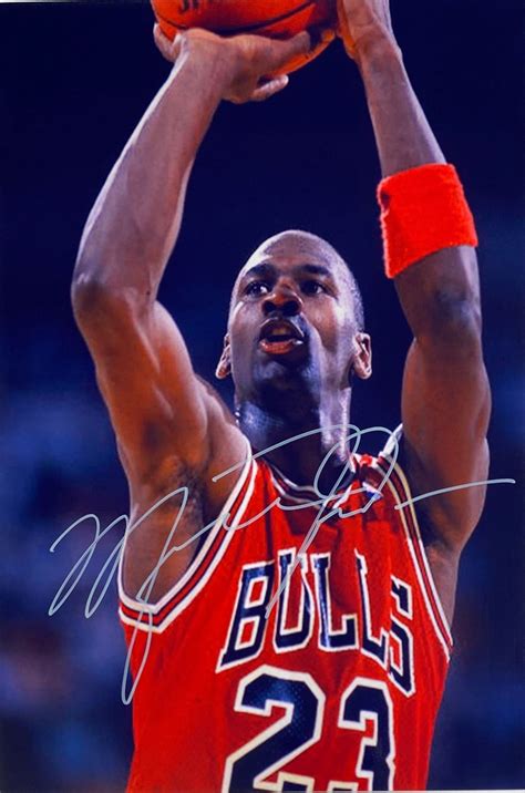 Autograph Signed Michael Jordan Photo