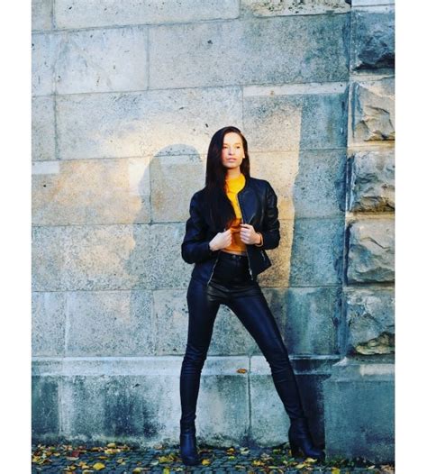 Model Sedcard Von Alida J Weibliches New Face Fotomodel Deutschland