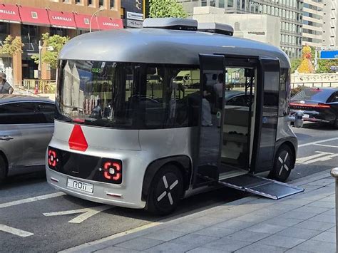 국내 첫 ‘운전석 없는 자율주행 버스 내달 말부터 청계천 누빈다