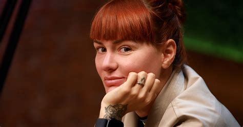 Хороскоп за 18 04 Телците трябва да запазят спокойствие а Рибите са привлечени от чар