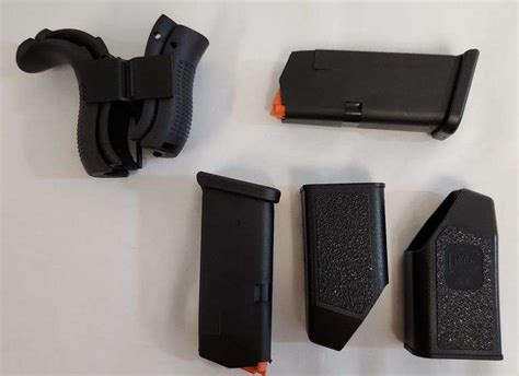 Glock Model 26 Gen 5 9mm Pistol With 3 Magazines 2 Speed Loaders 2