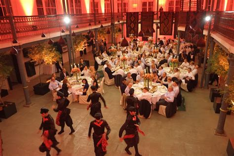 ივენთ ჰოლი ქარვასლა მეიდან ჯგუფი