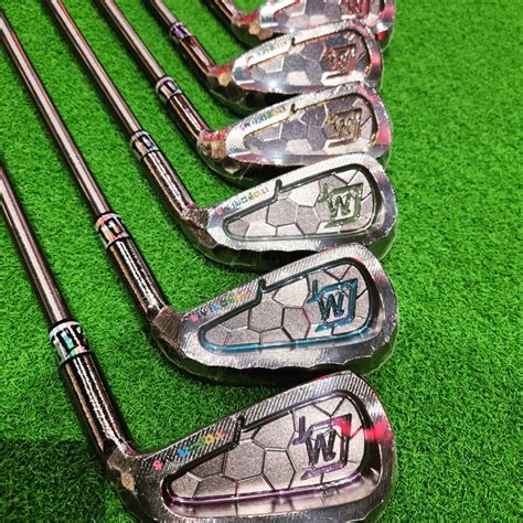 골프스튜디오피앤피 롯데기흥점 이토보리 M5 Cb 블랙크롬 레인보우 레터링 5~p 6i 이토보리 3세대 한정판 50도56도 웨지 스틸파이버 I70cw R Flex 샤프트