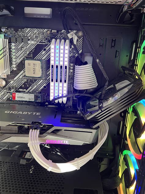 Pc No Display Gpu Fans Not Spinning And Some Beeps Rpcmasterrace