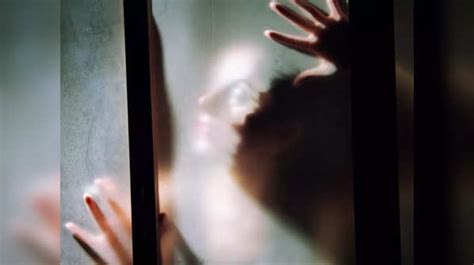 4 Bathroom Sex Positions To Take Away All That Stress