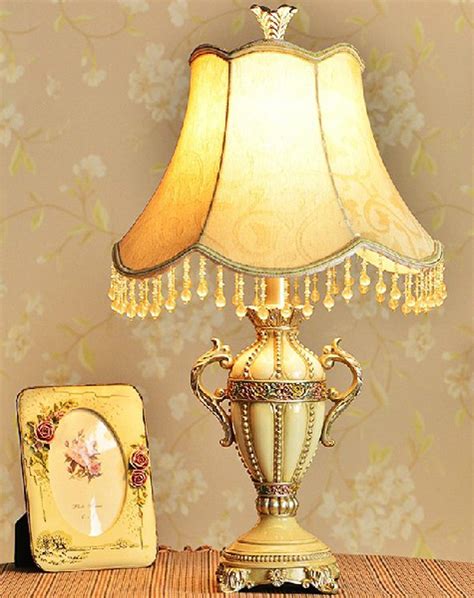 创意欧式台灯欧式台灯欧式复古台灯第2页大山谷图库