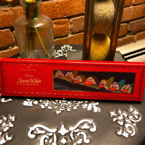 Disney Makeup Disney Snow White Eye Shadow Palette Poshmark