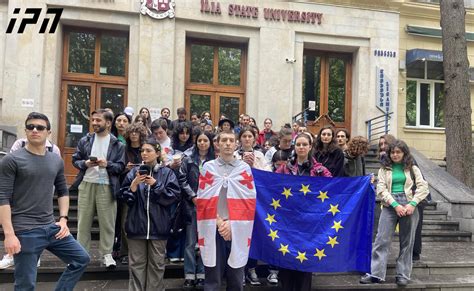 ილიას უნივერსიტეტის სტუდენტები ორშაბათიდან ვაცხადებთ დაუმორჩილებლობას და ვიწყებთ გაფიცვას