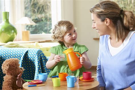 Игры с детьми домашние Подвижные игры для детей дома 26 идей активных игр