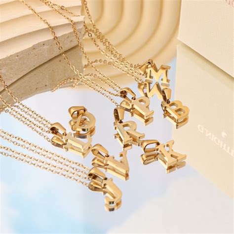 G Nightday ️สร้อยพร้อมจี้อักษร สแตนเลสไม่ลอกไม่ดำ รุ่น Alphabet ️ Shopee Thailand