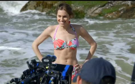 50 Allison Williams Hot And Sexy Bikini Pictures Inbloon