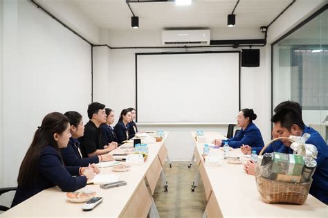 ສະຖາບັນການເງິນຈຸລະພາກທີ່ຮັບເງິນຝາກ ສິນຊັບເມືອງເໜືອ ຈຳກັດ