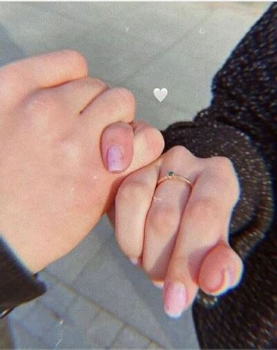 صور ايد حبيب وحبيبة Hd صور مسكة ايد رومانسية إمبراطورية الصور