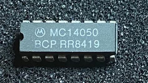 Motorola Mc14050bcp Cmos Integrated Circuit Dip16 Nos Lot Of 3 Pcs 8 38 Picclick Au
