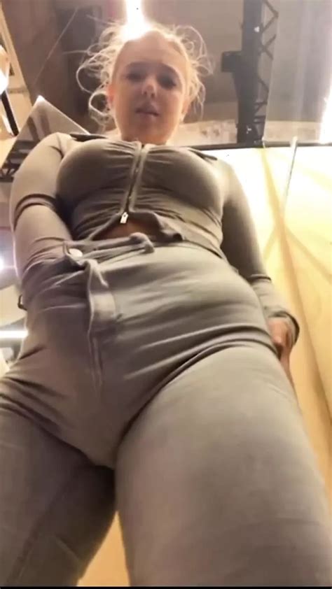 Umkleidekabine Porno Videos Xhamster