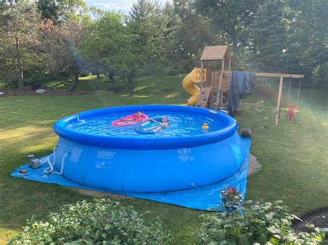 Intex 18 X 48 Easy Set Round Swimming Pool Complete Set