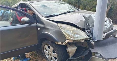 疑不熟路況釀禍！金門休旅車猛撞路燈 車頭凹陷全毀4人受傷送醫 社會 Ctwant
