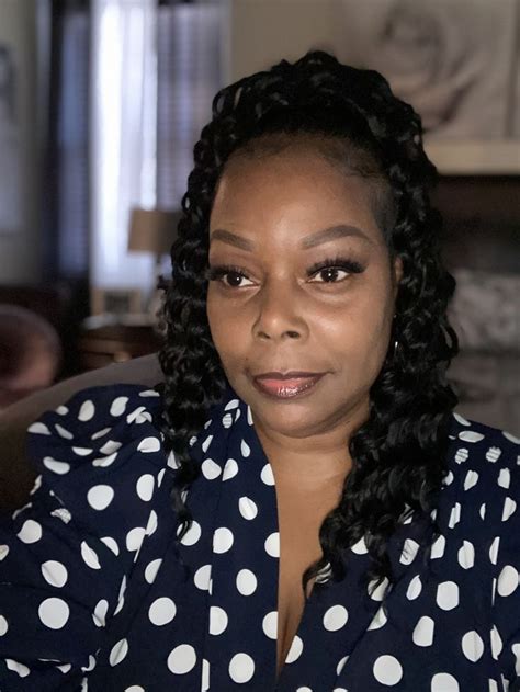 Pin By Yolanda Lala Williams On Ponytail With An Undercut Undercut