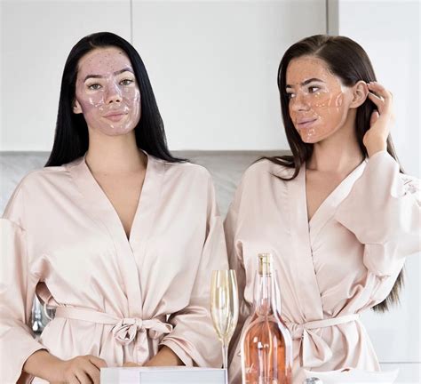 Creative Content Creation And Production Agency Adsrunner