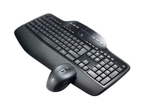 Logitech Wireless Desktop MK710 Review