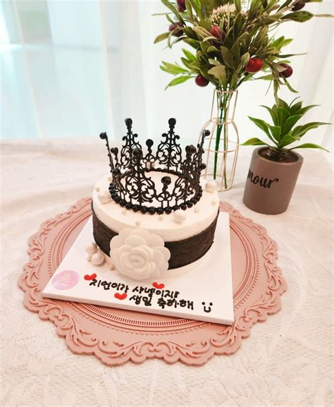 대구 샤넬 블랙 왕관 케이크 당일제작 케익 와이프 여자친구 아내 어머니 생일 케이크 대구광역시 북구 대현동 비즈프로필