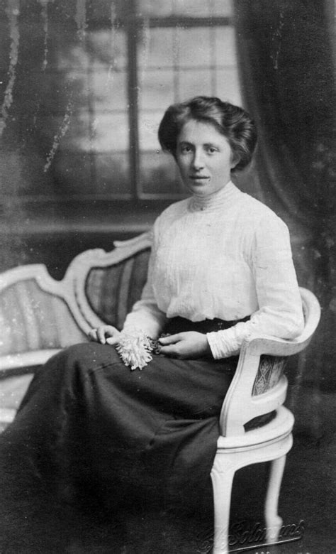 Elegant Photos That Defined Edwardian Womens Fashion Vintage Everyday