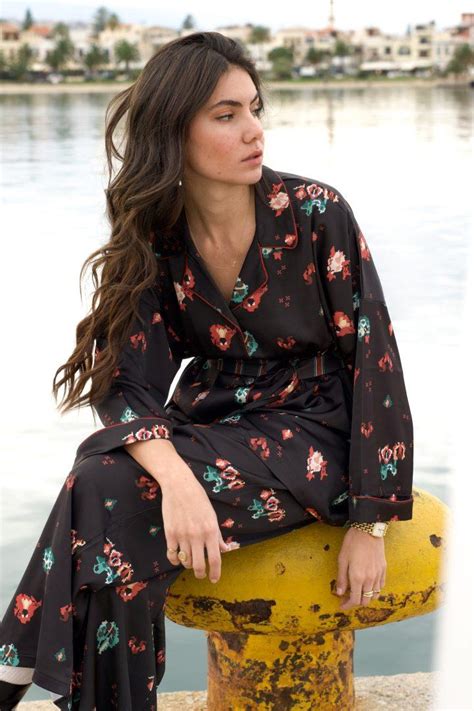 Loretta Shirt Black Pixel