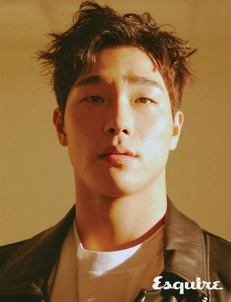 윤성빈은 일단 달렸다 에스콰이어코리아 아름다운 남자 얼굴 패션 잡지