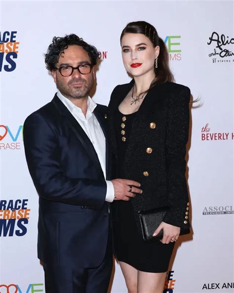 Visszavonult Az Agymenők 50 éves Sztárja Johnny Galecki