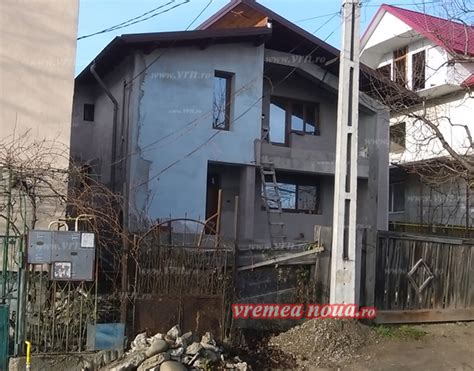 Comisarul Iulian Munteanu Plânge în Arest Vremea Noua Liderul Presei Vasluiene