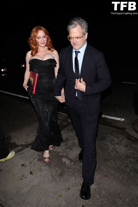 Christina Hendricks Displays Her Sexy Boobs As She Attends The Jennifer