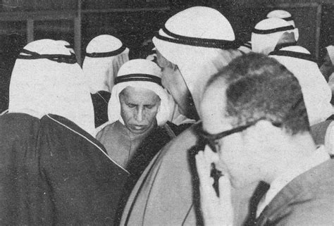 1972 رئيس مجلس الأمة خالد الغنيم ينقل رسالة أميرية إلى حافظ الأسد