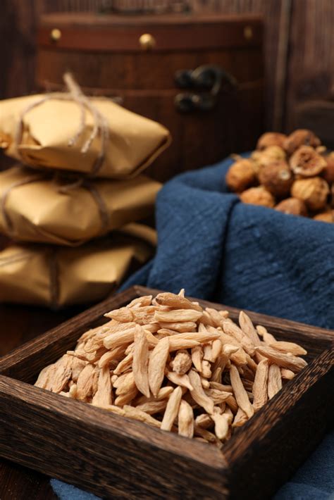 黄白素材 黄白模板 黄白图片免费下载 设图网