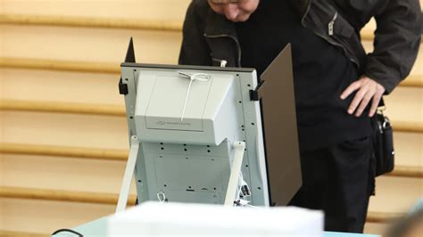 Проблем с машини в секции в Бургаско Nova