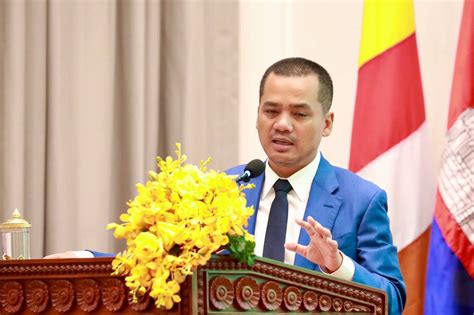 ទំព័រដើម អគ្គនាយកដ្ឋានវិទ្យុជាតិ