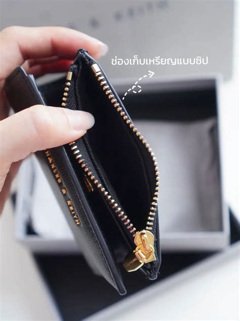 Unbox กระเป๋าตังค์ Charles And Keith ดำทองลูกคุณมากก💕 แกลเลอรีที่โพสต์โดย Im Papam Lemon8