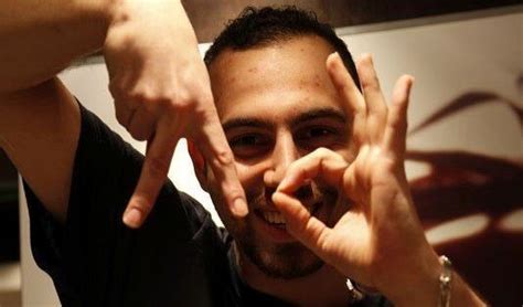 بیوگرافی اشکان فدایی بت کلونی