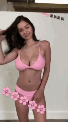 Sophie Mudd Bikini  Sophie Mudd Bikini Busty Discover And Share S