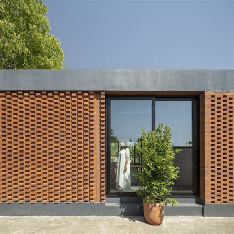 Corner Villa By Arash Madani Design Studio Architizer