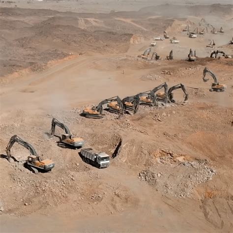Drone Footage Reveals The Line Under Construction In Saudi Arabia