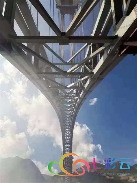 世界桥梁史上首例丨最大跨度铁路拱桥——大瑞铁路怒江四线特大桥钢桁拱合龙凤凰网
