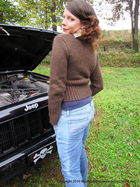 Bound Burst Beverley Set Images