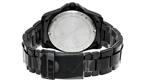 Victorinox Maverick 43mm Quartz S Steel Black Dial Mens Watch 241884