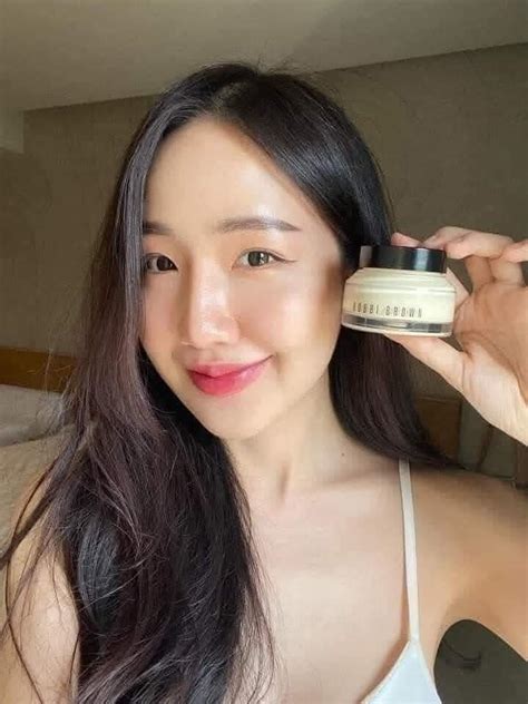 လူး Skincare Paradise Tachileik ကိုးရီးယားအလှကုန်မျိူးစုံ