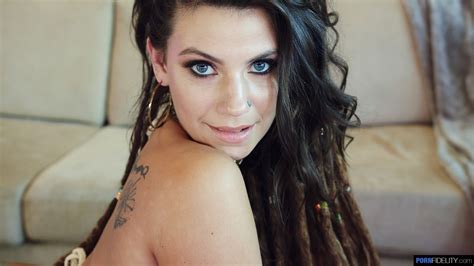 Indica Flower Biographies Galleries Wallpapers Photos And Pictures