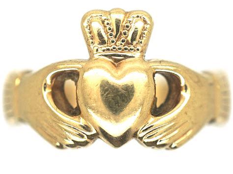 What Does A Claddagh Ring Symbolize At Margaret Mangum Blog