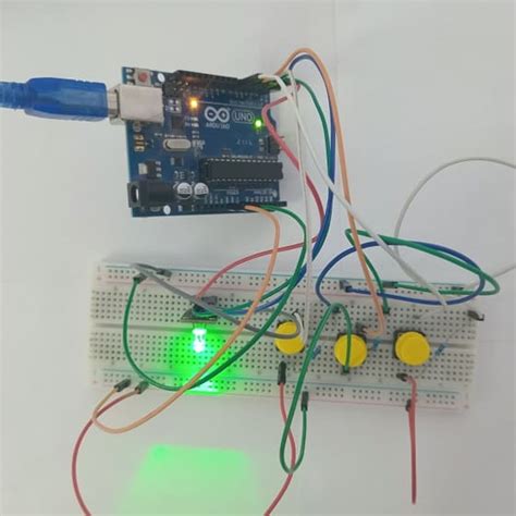 Lighting RGB LED Connected To Arduino UNO Using Push Buttons