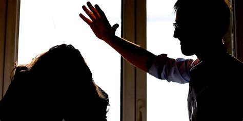 Violences Contre Les Femmes Des Plaintes Systématisées